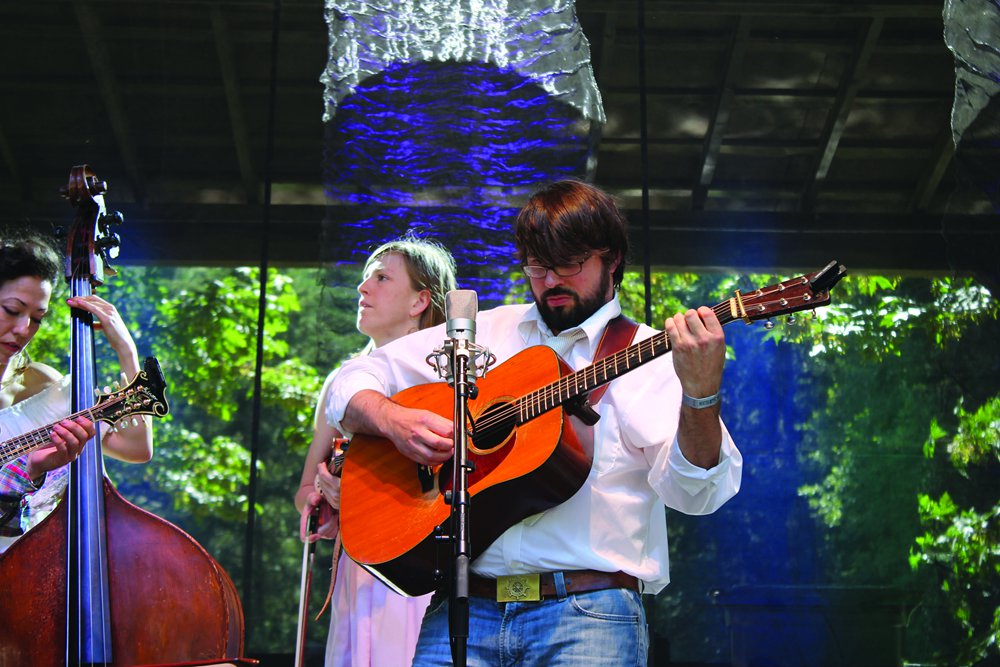 [AG杂志]世界各地弦乐队：我已经爱上了他们，您呢？ AG268 – Acoustic Guitar 原声吉他杂志官方主页